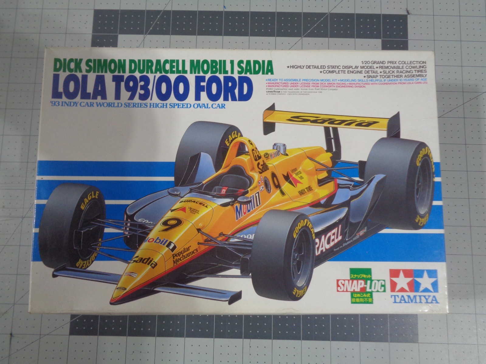 TAMIYA DICK SIMON DURACELL MOBIL 1 SADIA LOLA T93/00 FORD READ ...