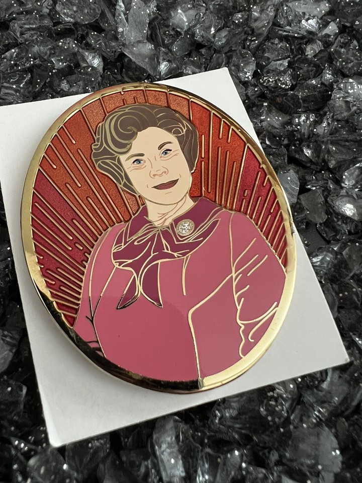 Dolores Umbridge Enamel Pin NEW Harry Potter Pink Cat Professor Umbish ...