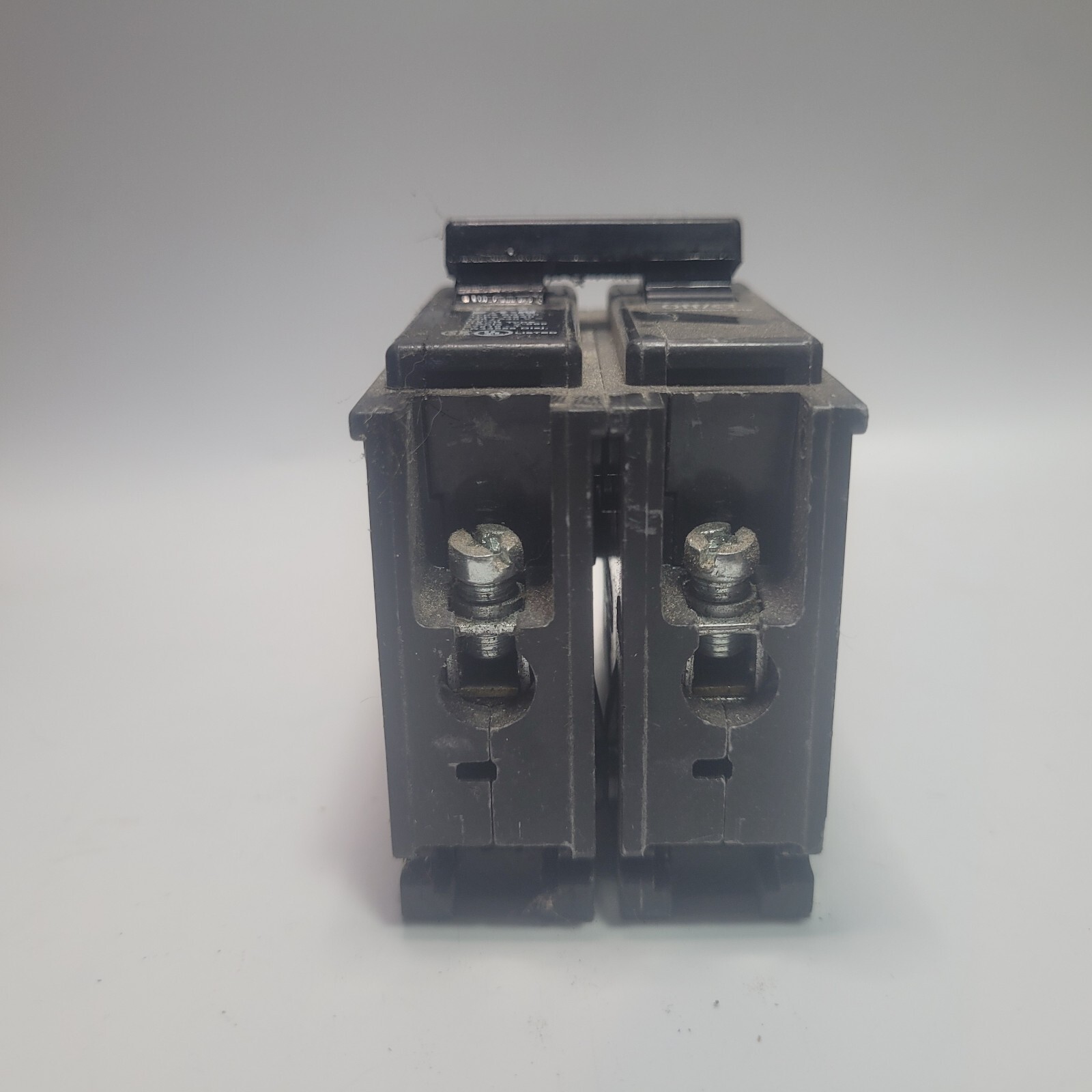 Eaton Cutler Hammer BR220 20 Amp 2 Pole 120 240V AC C220 - Black (BR220 ...