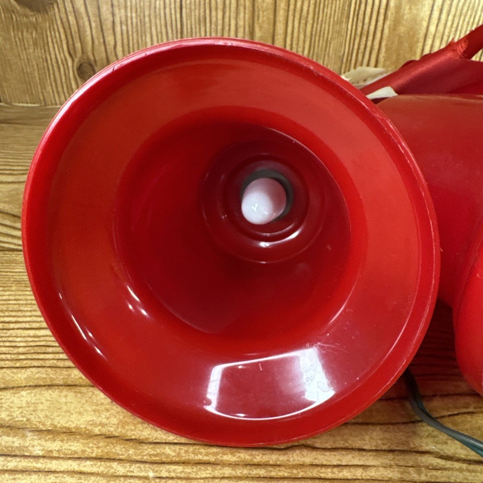 Vintage Light Up Hard Plastic Red Christmas 3 Bell Cluster Poinsettia ...