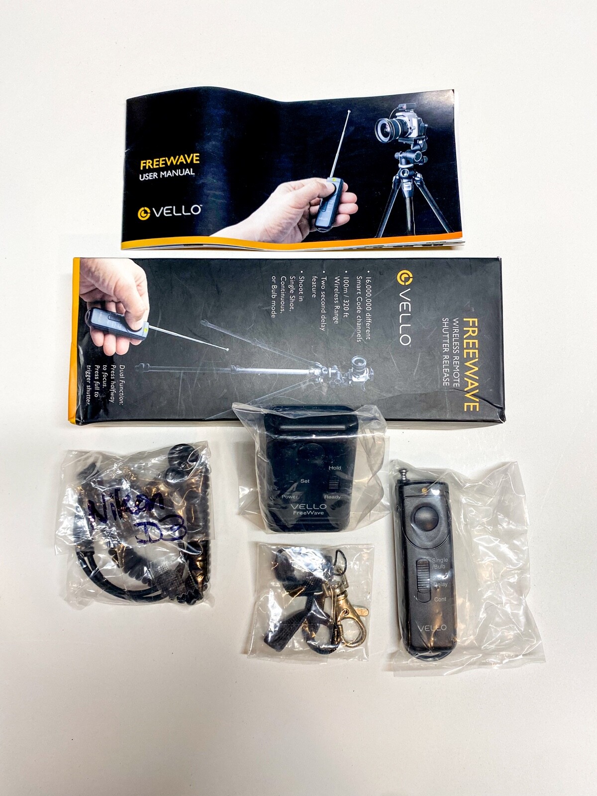 Vello FreeWave Wireless Remote Shutter Release w/Nikon 10-Pin connector ...