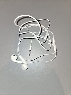 Apple Earpods OEM - iPhone 6 or older Wired AUX audio Cable Earbud ...