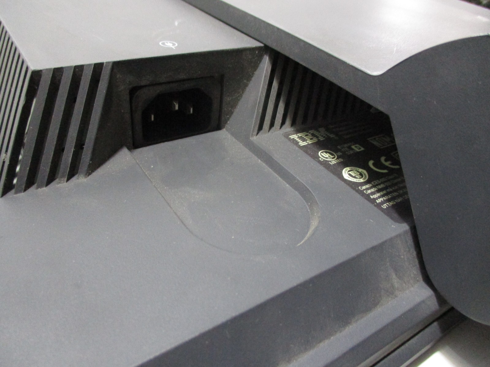 IBM 6636-AC2 THINKVISION L150 POS LCD MONITOR 15" SERIES | eBay