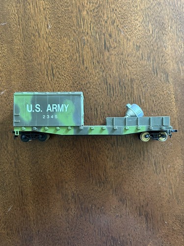AHM HO Scale U.S. Army "2345" Spotlight Train Car Camouflage Model ...