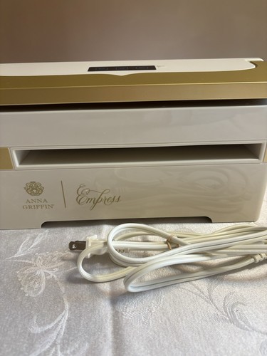 Anna Griffin Mini Empress Die Cutting Embossing Machine & Cord | eBay