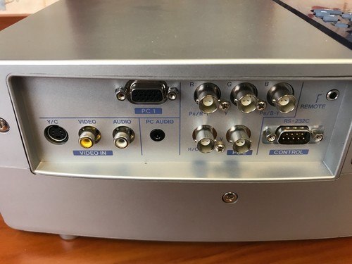 JVC DLA-DS1 SXGA HD High Definition 720P 16:9 Widescreen Projector | eBay