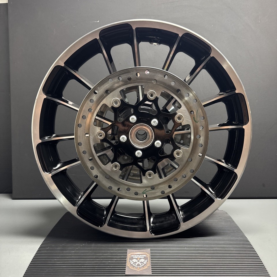 OEM Harley Touring RG3 Road Glide Trike 19 inch Front Wheel Genuine W ...