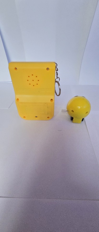 Vintage PAC-MAN Electronic Handheld Game Keyring Fizz Creation + wind ...