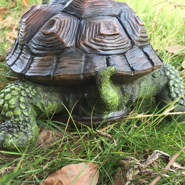 Resin Outdoor Yard Decoration Sculptural Tortoise Garden Turtle Statues ...