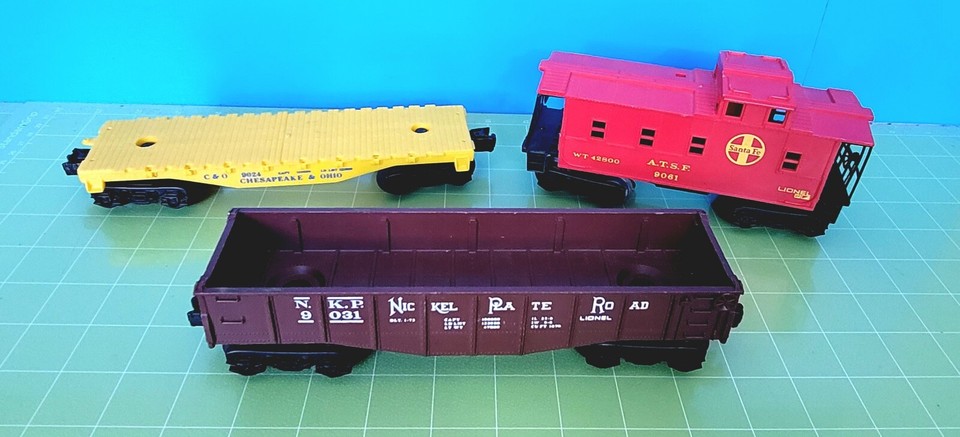 FB2: Vintage Lionel 8300 Steam Engine Train Locomotive w/4 Cars NKP ...