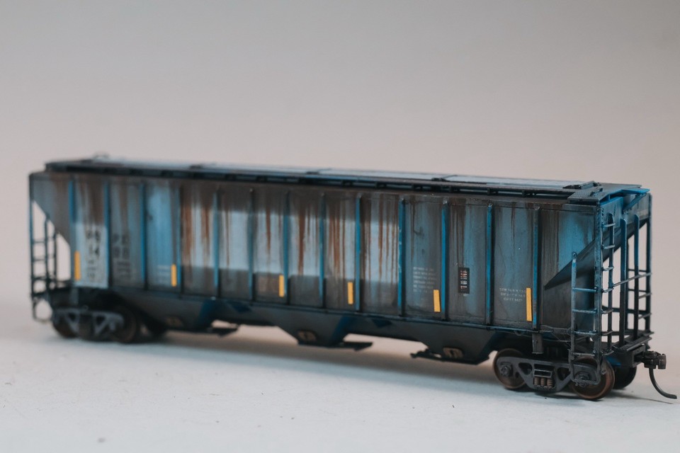 CDH HO Scale Custom Weathered Lot Proto 2K PSPX 3 Bay Covered Hopper ...