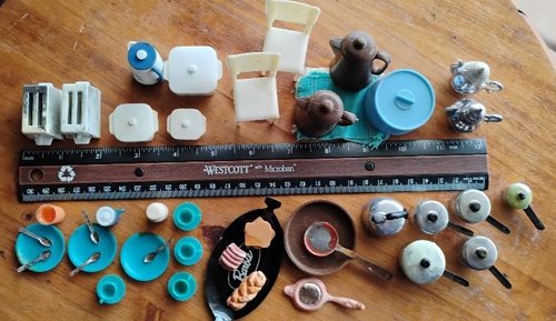 Vintage Miniature Dollhouse Dishes Mixed Lot Corning Ware Pots Salesman ...