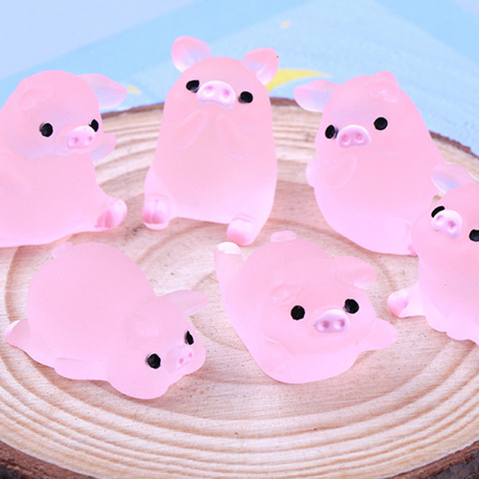6pcs Micro-landscape Ornament Comfortable Touch Scene Props Glow Pig ...