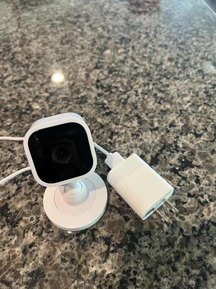 Blink Mini Indoor 1080p WiFi Security Camera with Motion Detection. | eBay