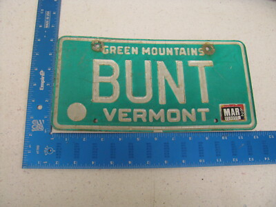 VERMONT VT VANITY LICENSE PLATE BUNT BASEBALL LITLLE LEAGUE PLAYER ...