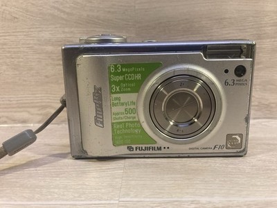 Fuji Fujifilm FinePix F Series F10 6.3MP Digital Camera JAPAN Complete ...