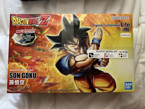 BanDai Dragon Ball Z: SON GOKU Plastic Model Kit w/Muscle Build-Up ...