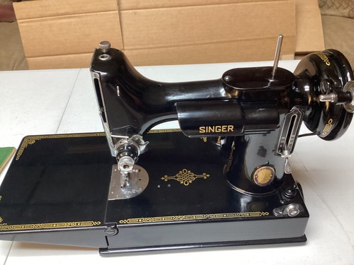 Vintage Singer 221-1 Portable Electric Sewing Machine - Carrying Case ...