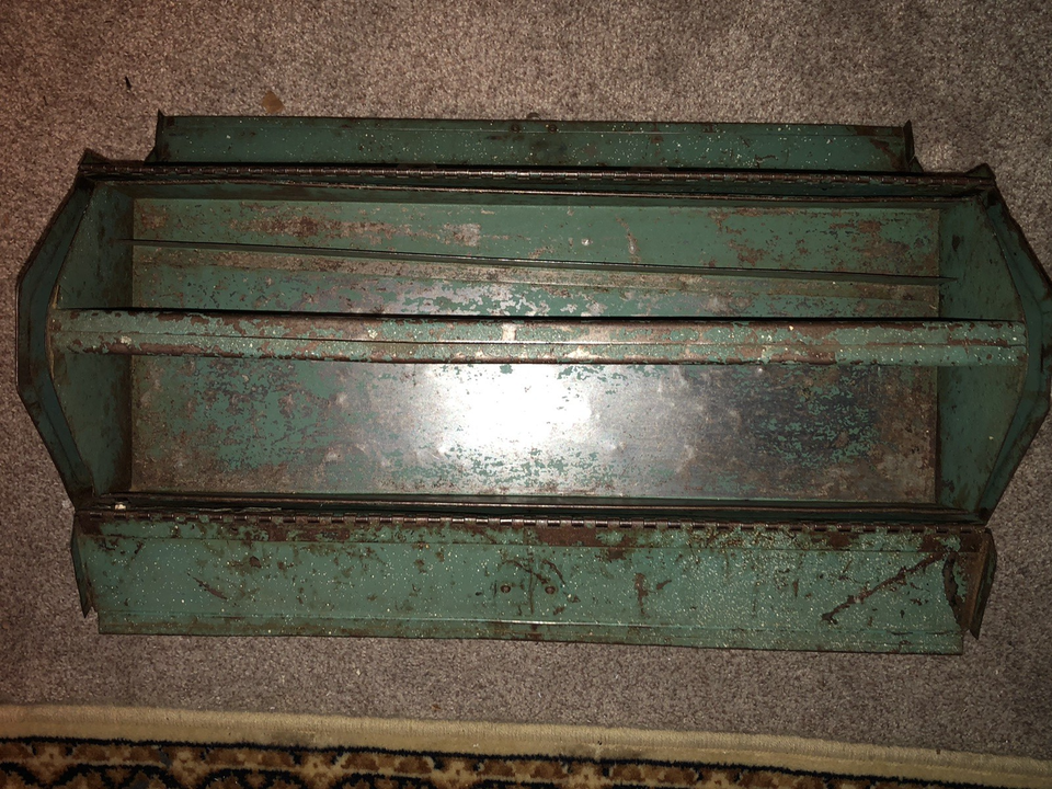 Vintage WATERLOO Industries Green Metal Coffin Tool Chest w Removable ...
