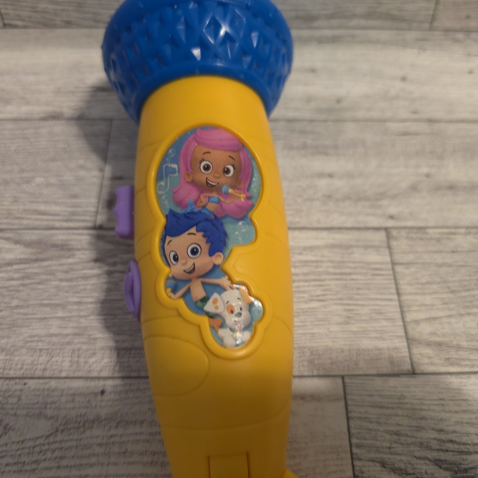 Bubble Guppies Rockin' Micro-fin Microphone Bubble Sounds Songs Phrases ...