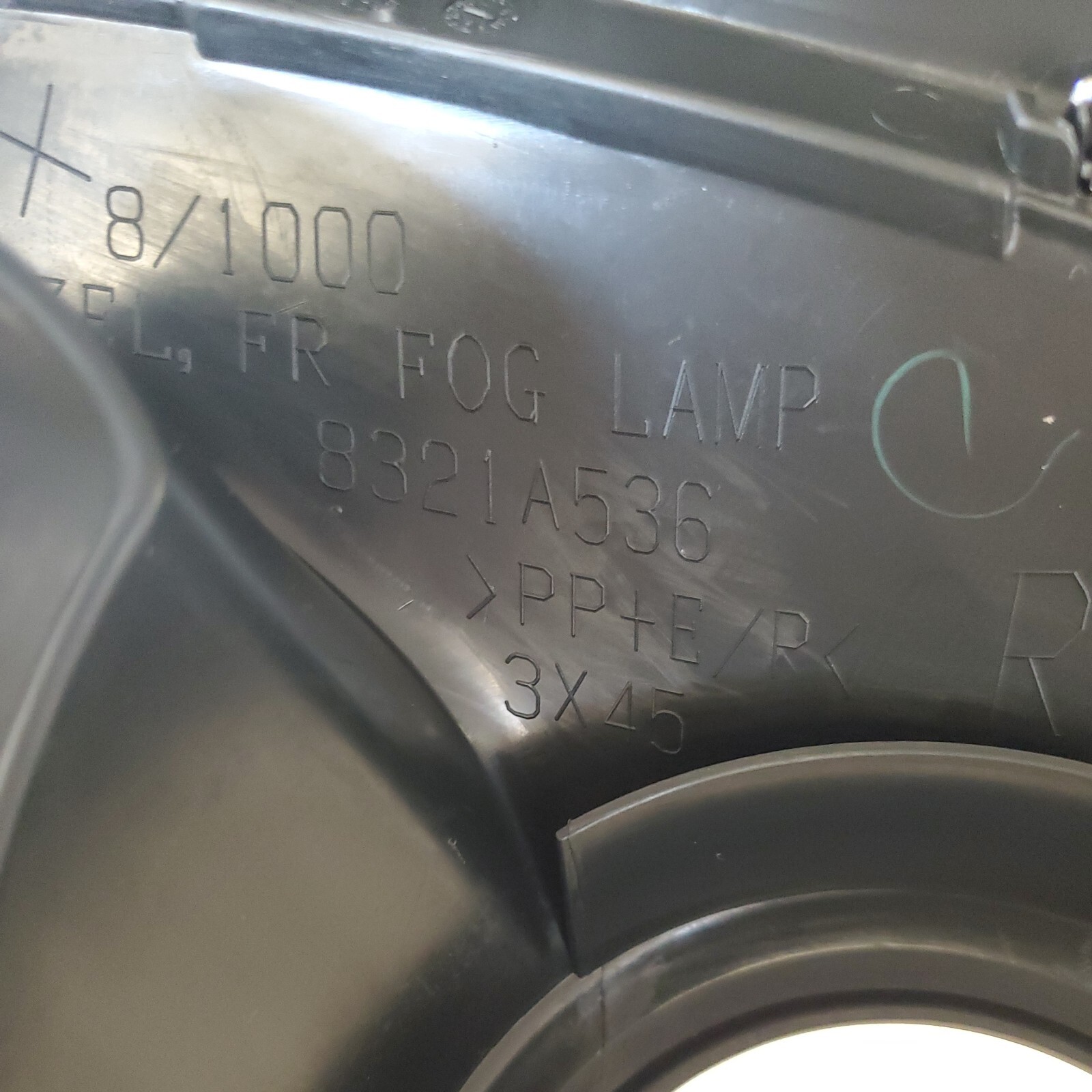 Fog Lamp Bezel - Mitsubishi (8321A516)MI | eBay