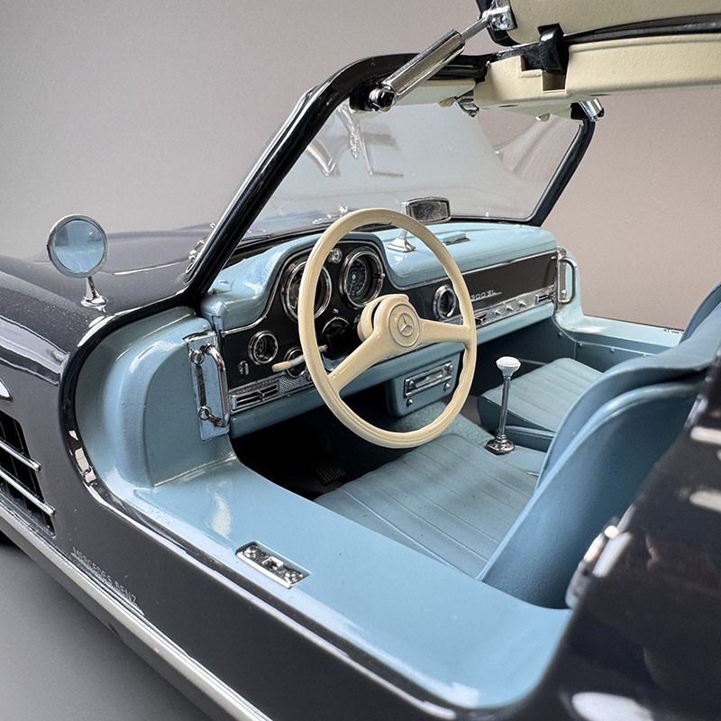 Original 1:12 Mercedes Benz 300SL blue gray pearl paint leather box car ...