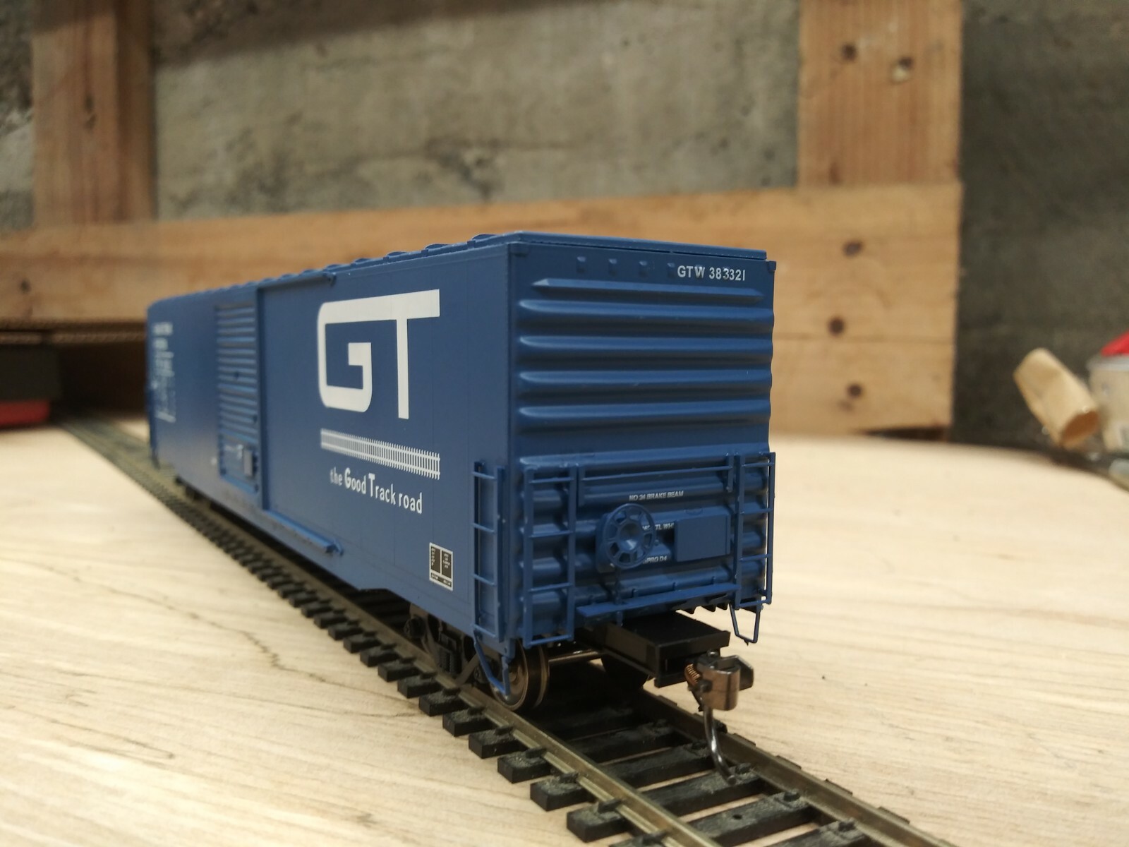 InterMountain Grand Trunk Western 60' Ps-1 Single Door Boxcar 46906 GTW ...