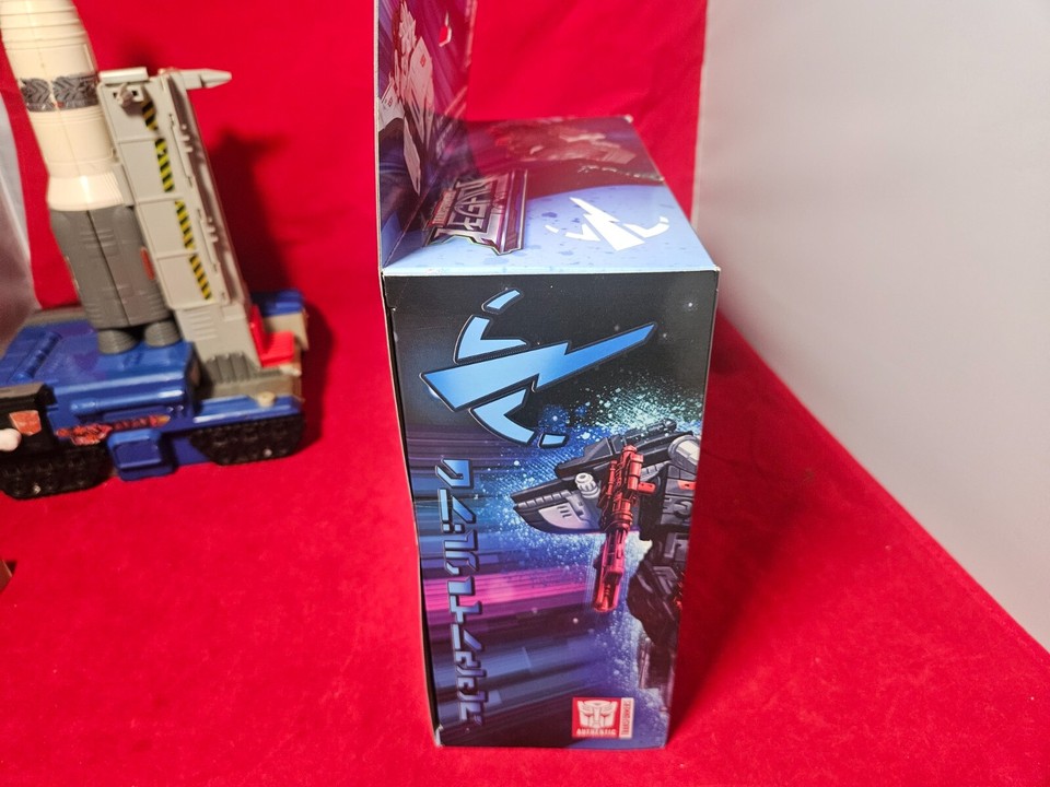 7 Transformers - G1 Micromaster Base Countdown / Victory Shuttle / Sky ...
