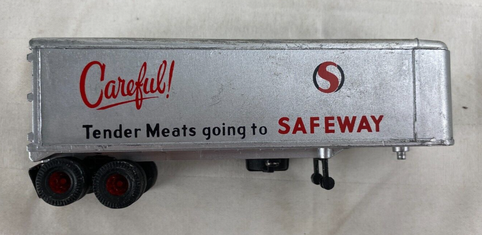 HO Scale Assorted Lot Model Bikes Train Cars Safeway Semi Trailer ...