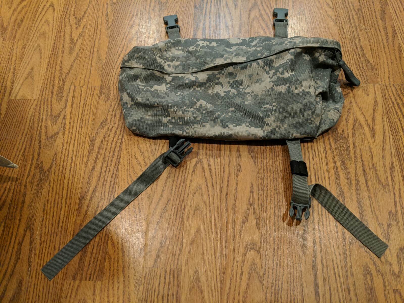 Modular Lightweight Load-Carrying Equipment Molle II Molded Waist Pack ...
