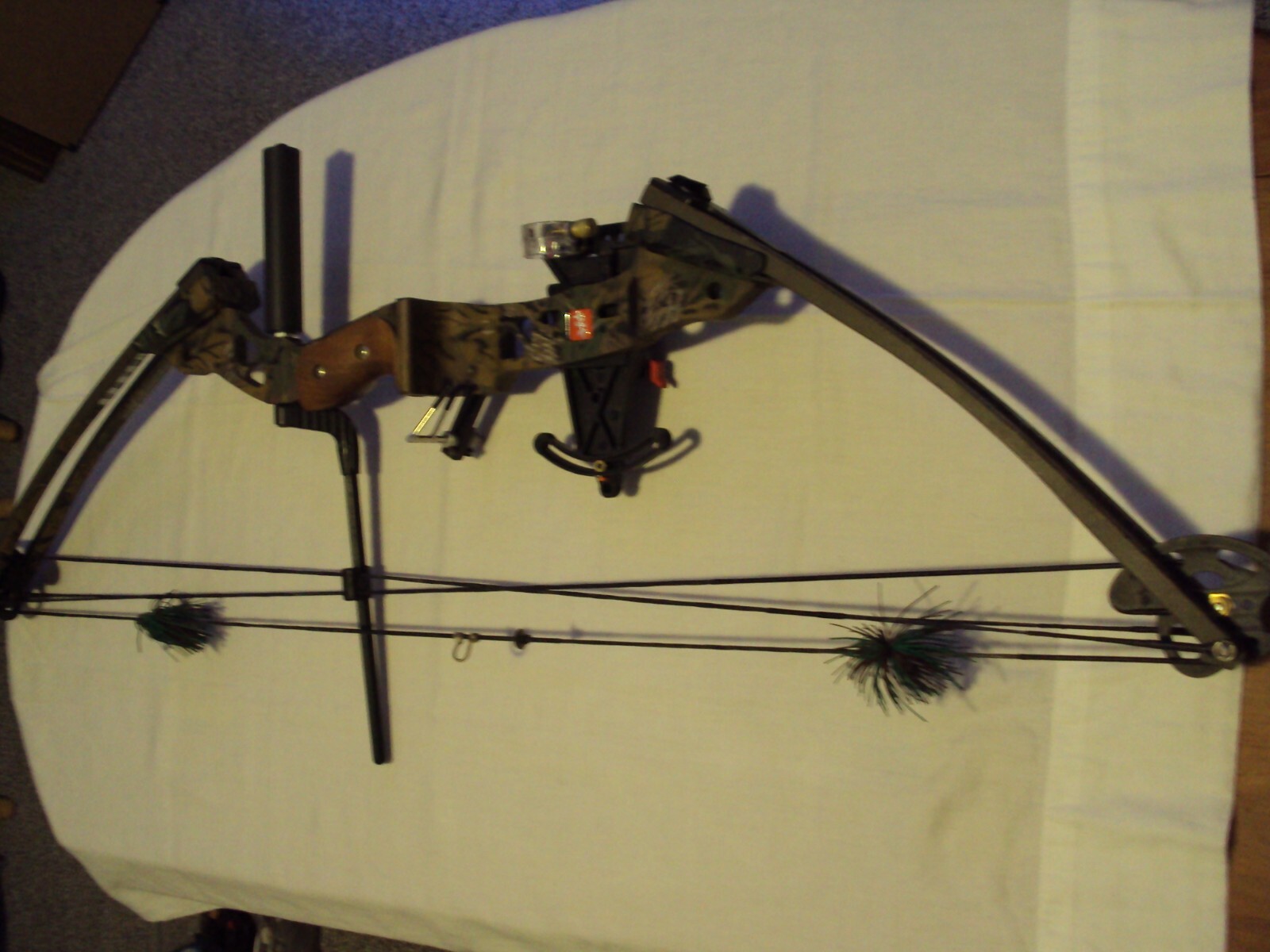 PSE Thunderbolt 4x4 compound bow with extras | eBay
