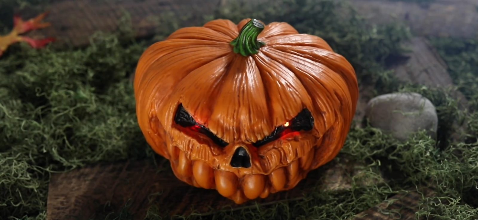 Light-Up Plastic Halloween Pumpkin Sound Effect 12" Scary Prop Jack O ...