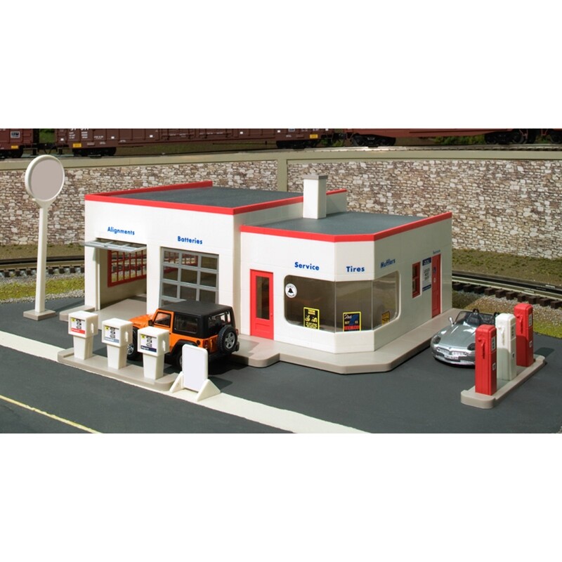 Atlas 66912 "Wilson's Gas & Go" Service Station Kit Building Kit | eBay