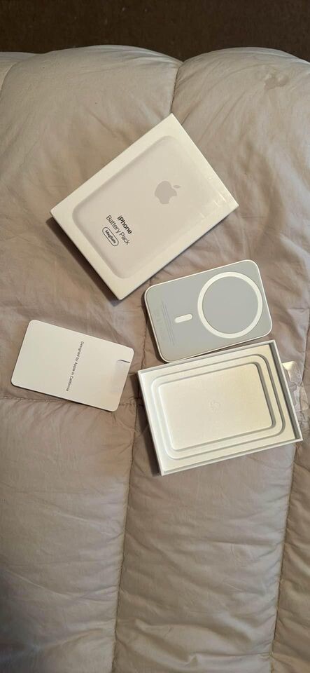 Apple MagSafe A2384 Lightning Battery Charger - White for sale online ...