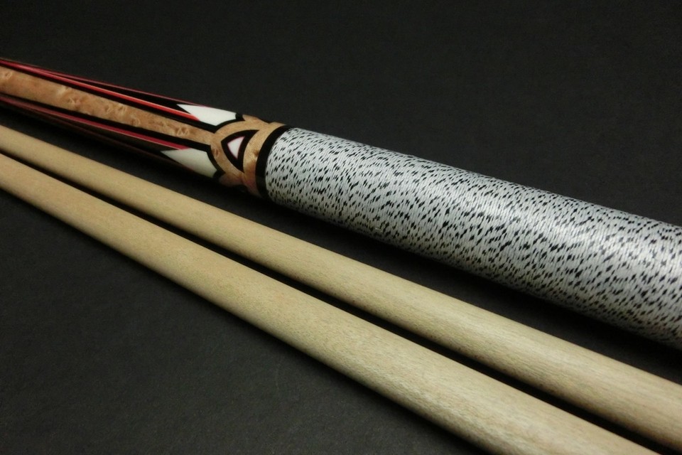 Robinson 4-Point Custom Pool Cue 2 Shafts 5/16-18 Reverse Thread 3/8-10 ...