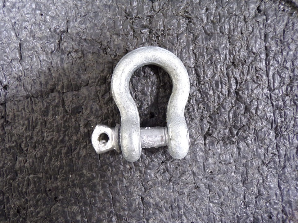 Anchor Shackle Screw Pin Type, 2500LB Cap. 2PK 2XY36(TS) | eBay