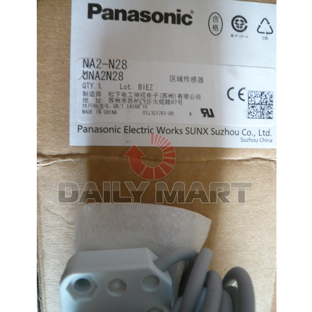 New Panasonic SUNX NA2-N28 (NA2-N28P+NA2-N28D) SENSOR PROX 28CH 5M 12 ...