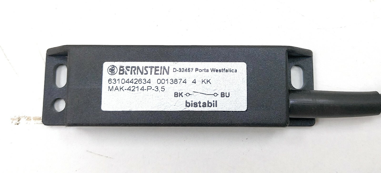 Bernstein D-32457 MAK-4214-P-3,5 Magnetic Safety Switch Sensor ...