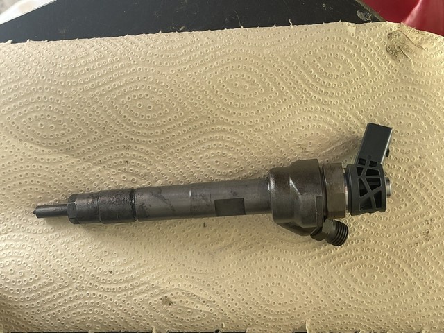 6 Good Pull off OEM Diesel Fuel Injectors 0445110597 Fit 11-16 BMW 535d ...