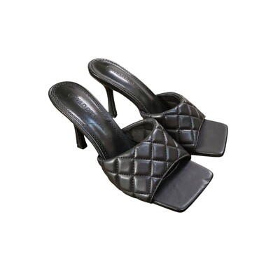 Wild Diva Black Square Open Toe Mule Heel Sandal Quilted Size 8.5 Puffy ...