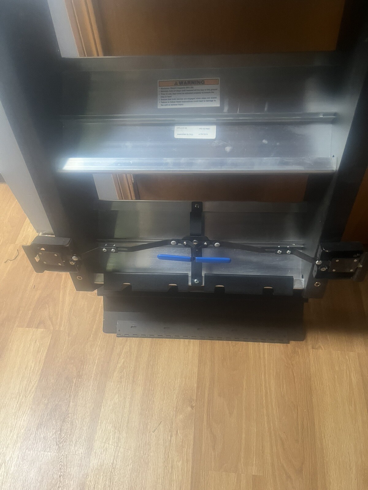 StepAbove Entry Step,4 Step, 26"-28" Door STP-4-27-05 42” Max height ...