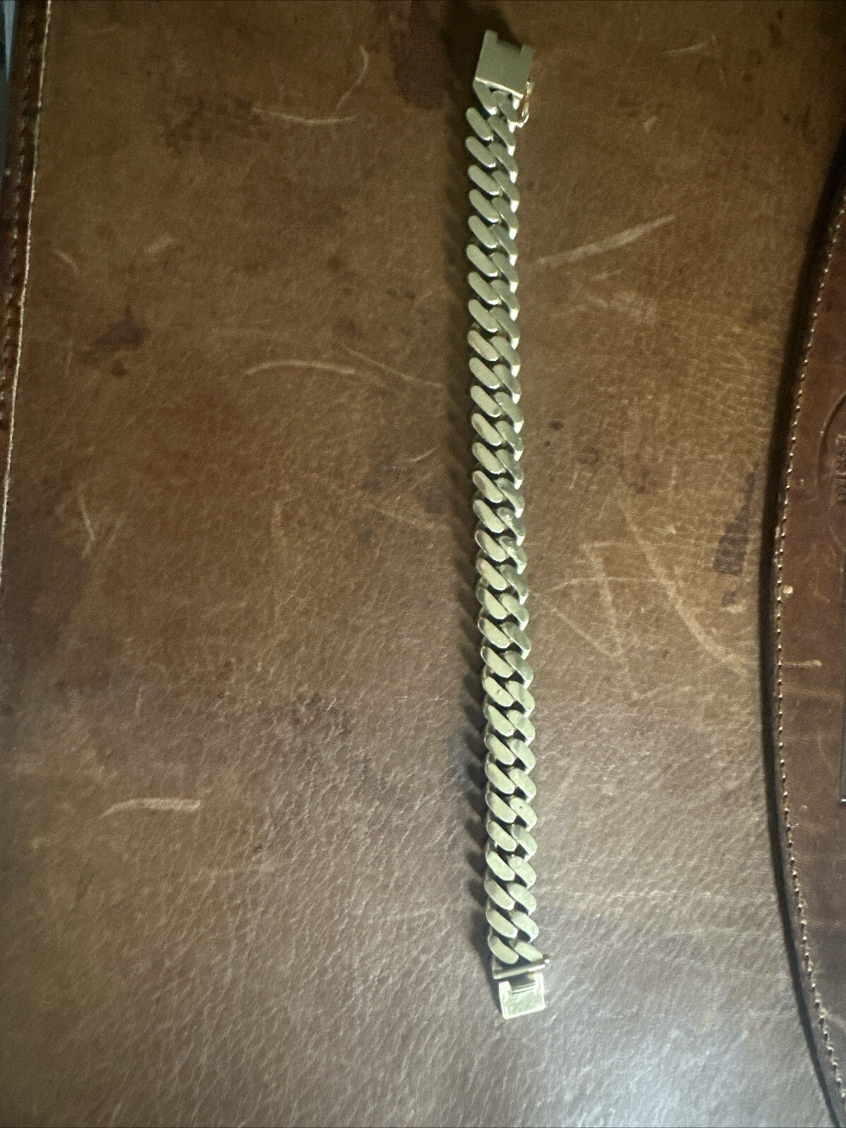 14k Solid Gold Heavy Curb Link Bracelet 9 Inches Lon… - Gem