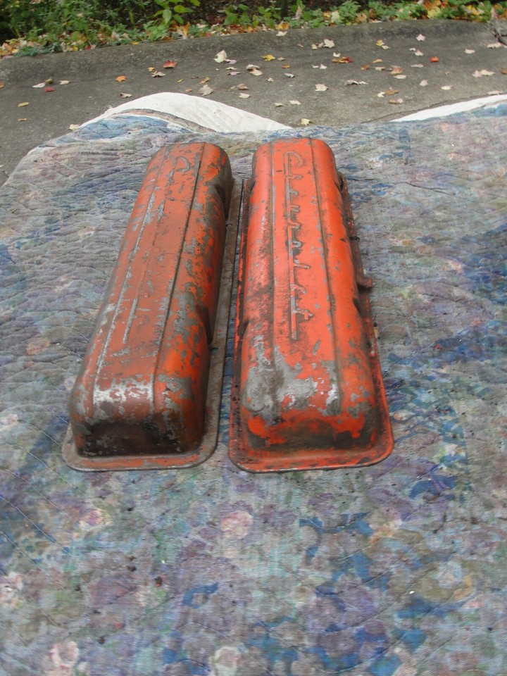 ORIGINAL SMALL BLOCK CHEVY SBC 327 283 SCRIPT VALVE COVERS STAGGERED ...