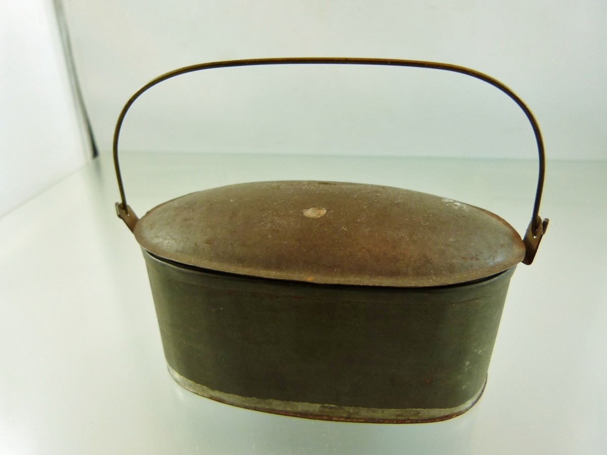OVAL COVERED TIN PAIL WITH HANDLE SALESMAN SAMPLE | eBay
