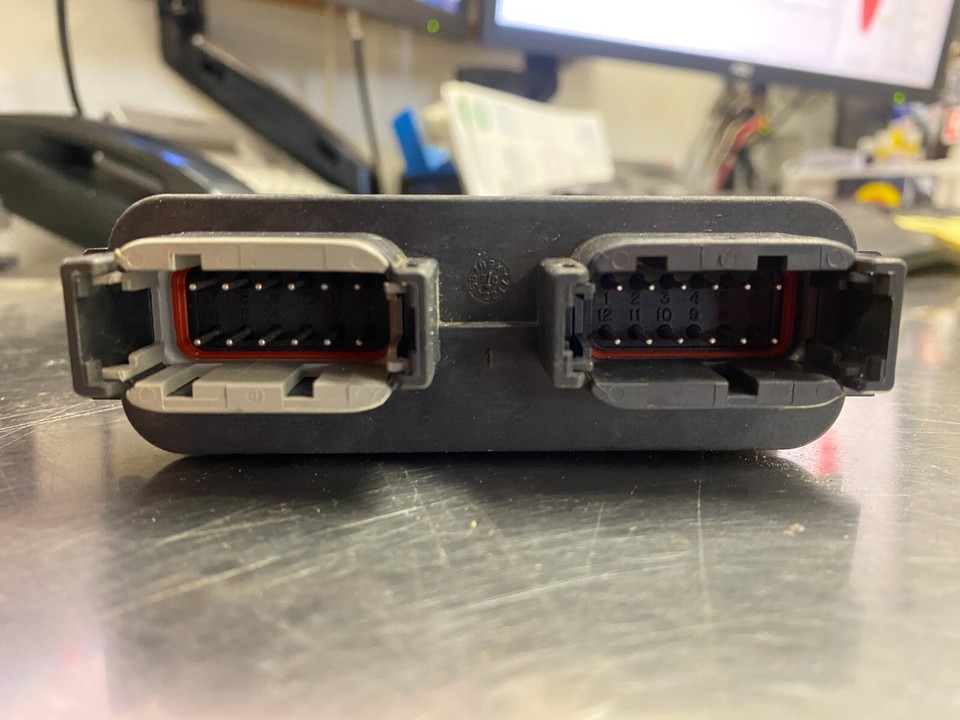 VANSCO POCKET GATEWAY MODULE 07-08-1328 MCI J4500 E4500 USED BUS PARTS ...