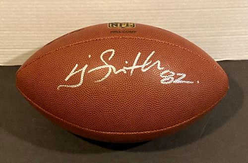 Philadelphia Eagles Signed Wilson Autographed Football LJ Smith-Free ...