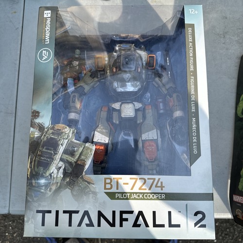 McFarlane Toys Titanfall 2 10" Deluxe Action Figure (BT-7274) for sale ...