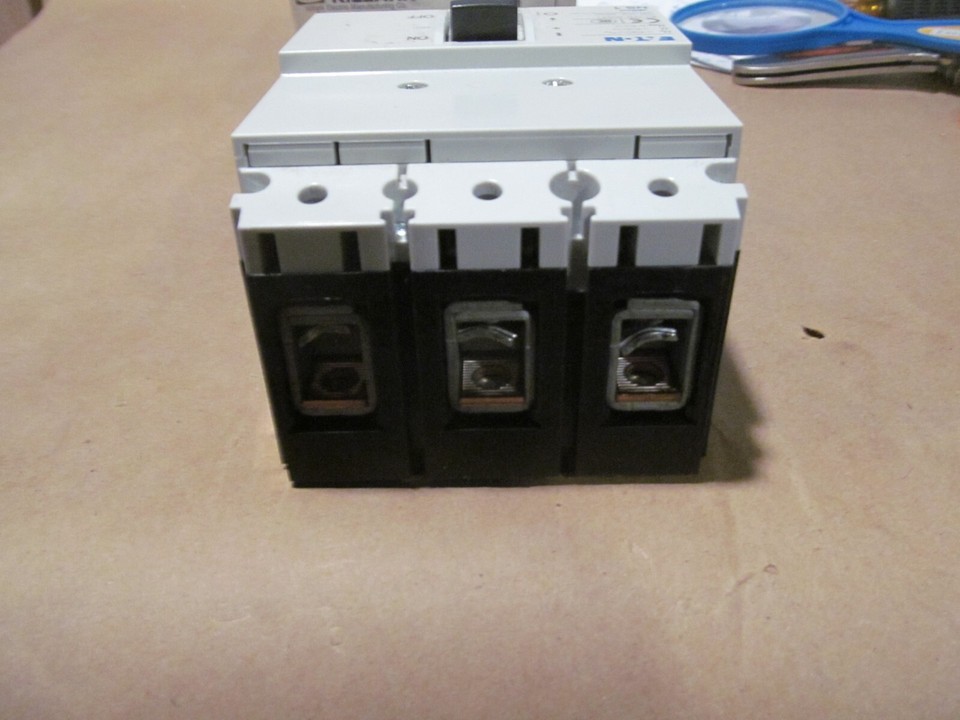 EATON NS1-63-NA 3 POLE 63A 690V MC BREAKER B-105 | eBay