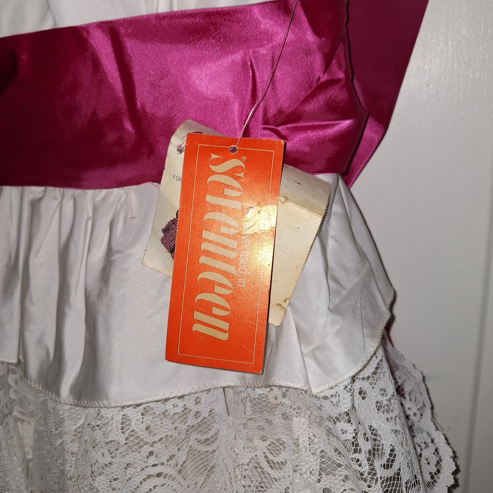 Rare Vintage Ruffle/Lace Prom Dress~80s~Nadine~Sevent… - Gem