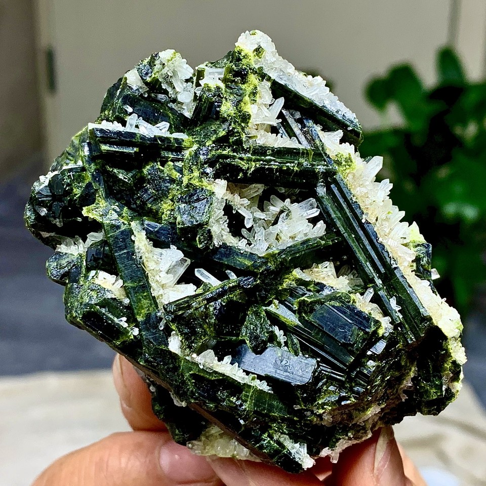 386G Rare!! Natural green tourmaline quartz crystal cluster mineral ...